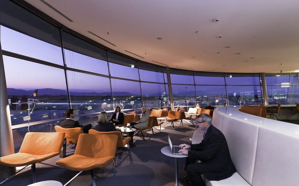 The Airport Lounge Experience: Elevating Travel for Senior Executives ...